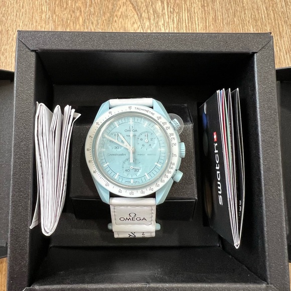 Swatch | Accessories | Omega X Swatch Moonswatch Mission To Uranus ...